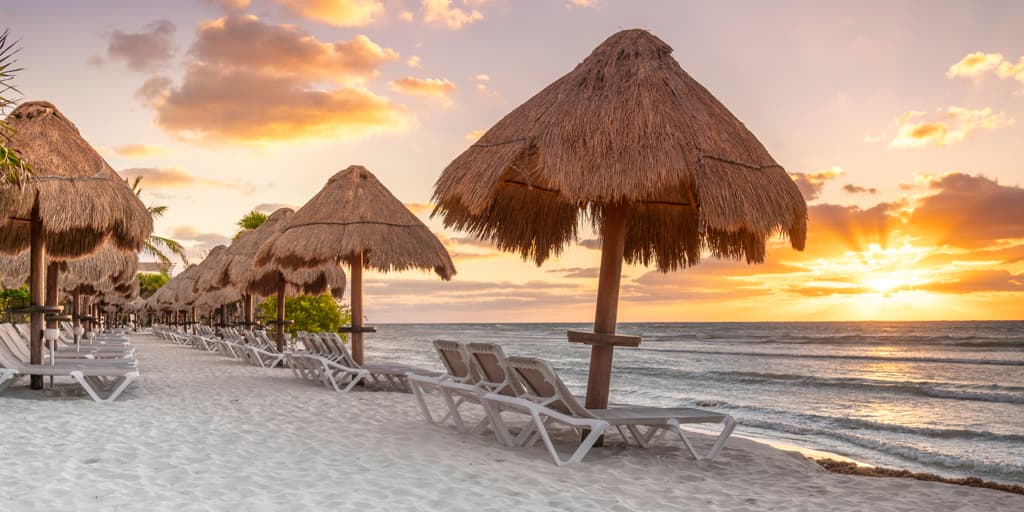 Would you like to spend the Summer in the Caribbean? All you need to know