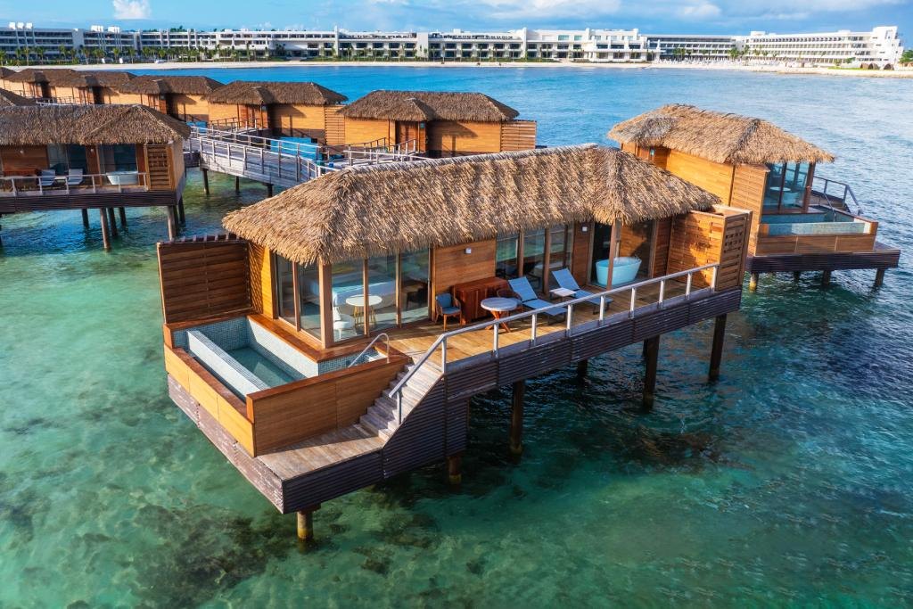 Us Virgin Islands Overwater Bungalows 20 Epic Overwater Bungalows In